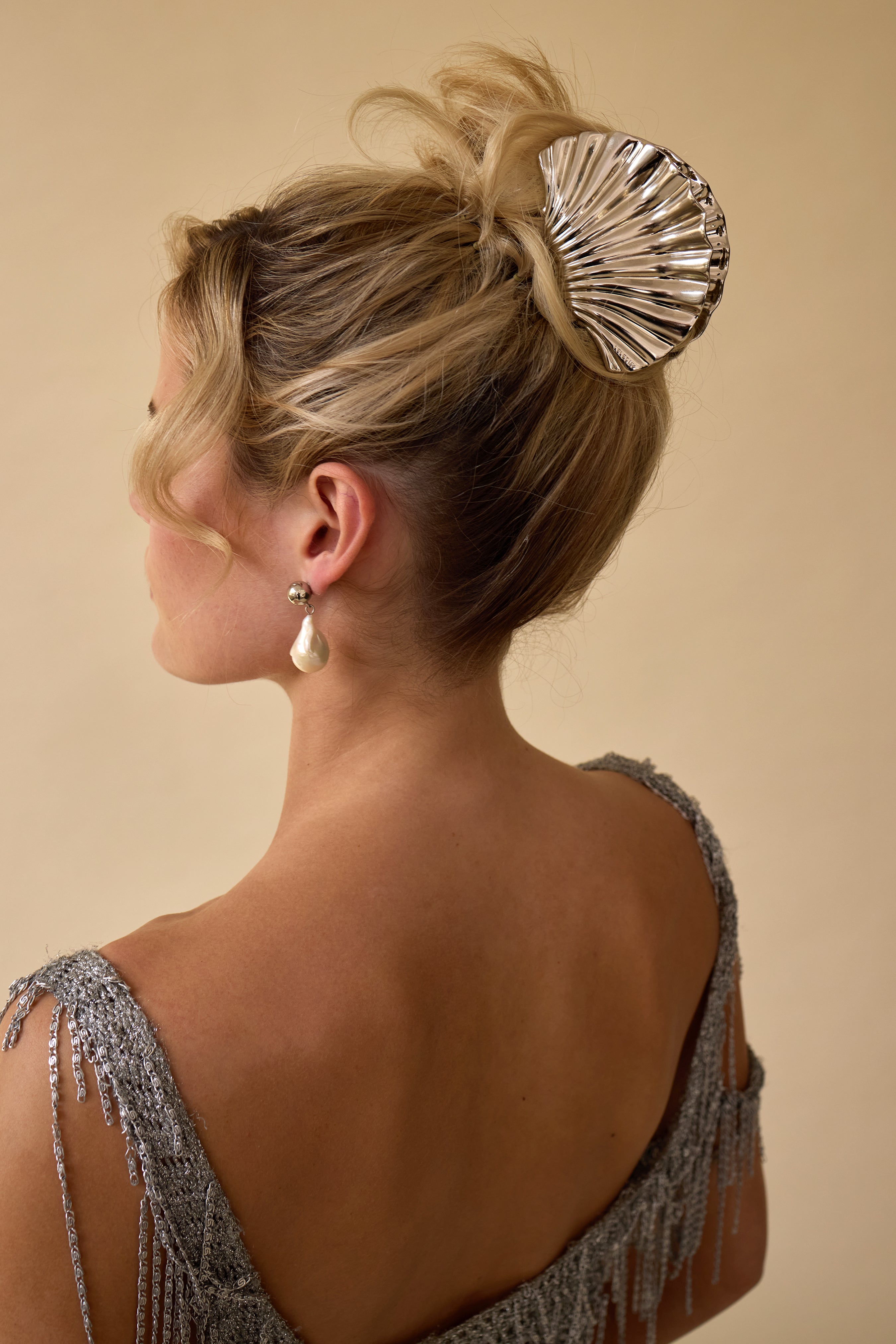 Glossy Shell Metal Claw Clip | LELET NY